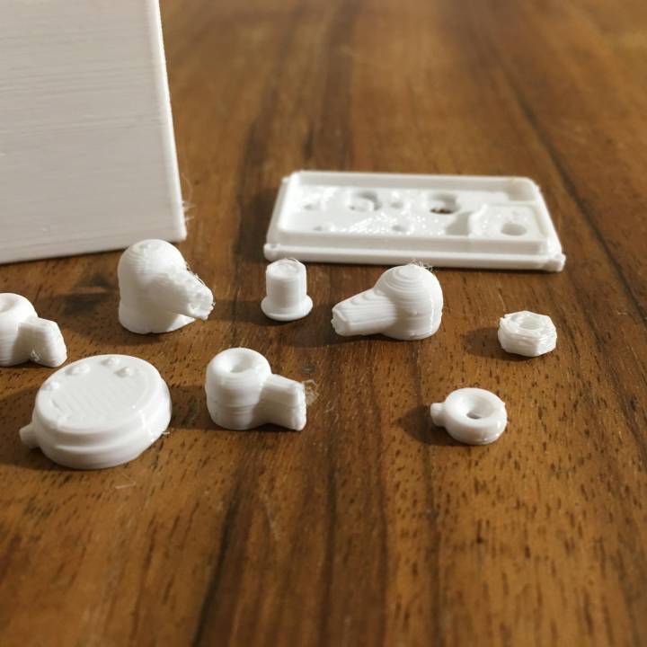 3D Printable Fallout 4 Stealth-boy by Anton