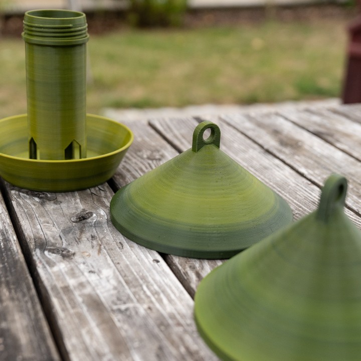 3D Printable Hanging feeding place for birds, food dispenser, birdhouse ...