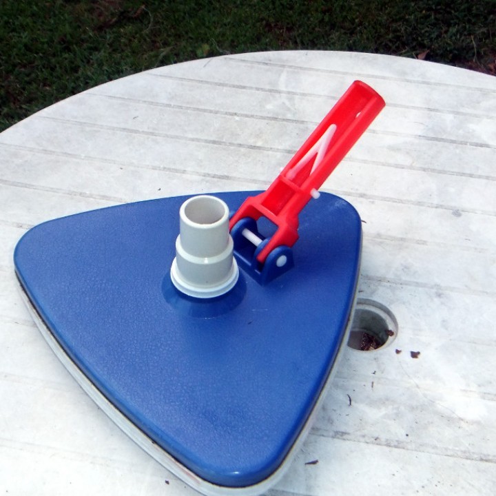 3D Printable Pool Vacuum Handle Connector by Derek Tombrello