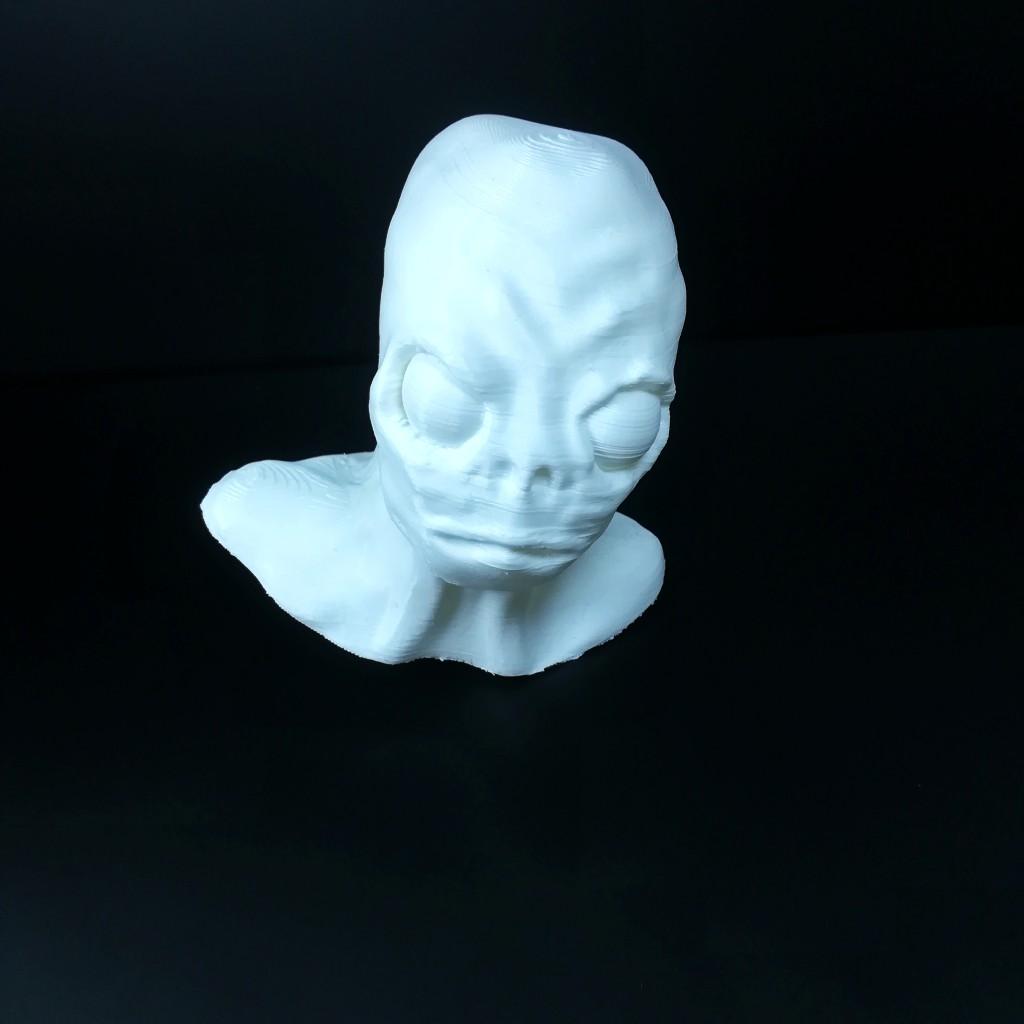 3D Printable Aaron the Alien by Parker