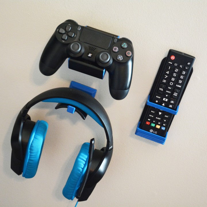 3D Printable Wall Mounted Gaming Accessory Set by Duncan Smith