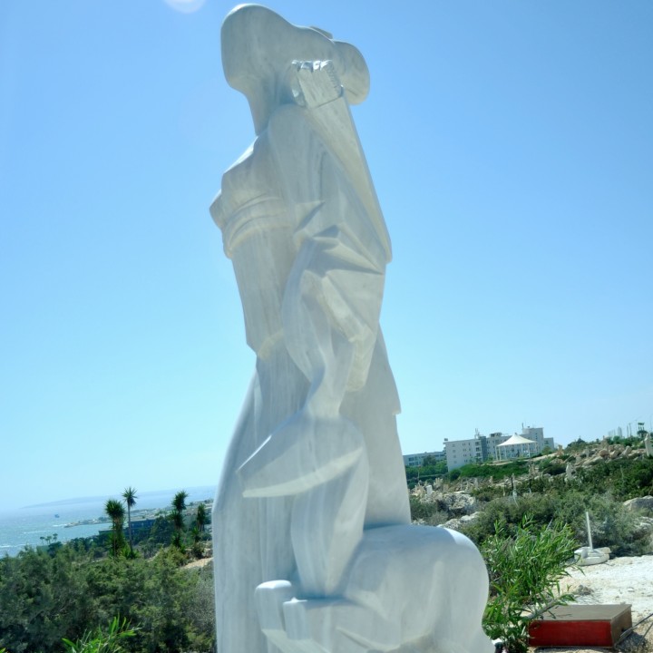 3D Printable Diana with a deer by Scan The World