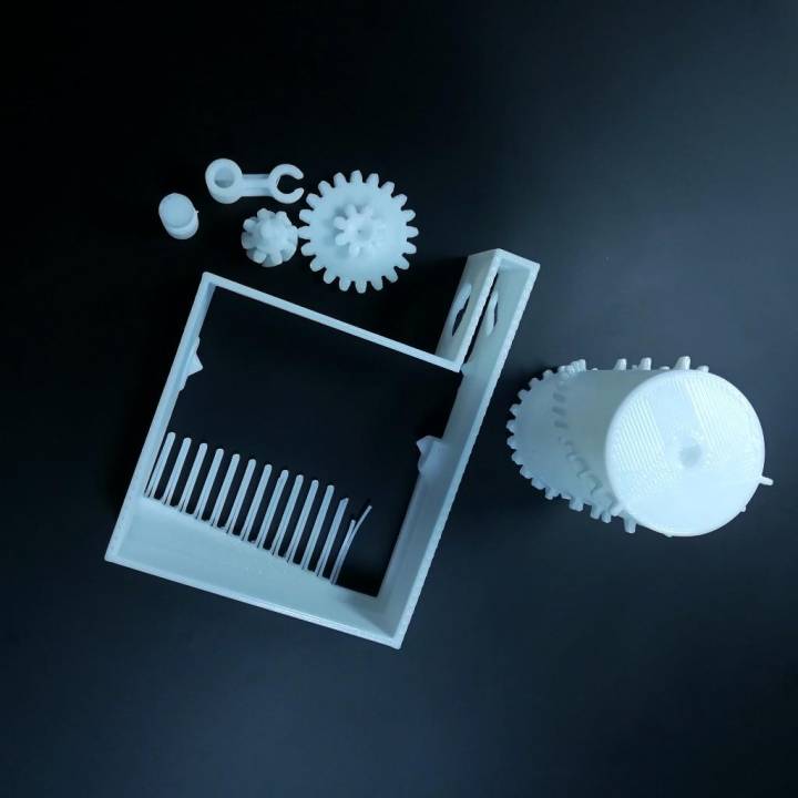 3D Printable music BOX by Clay Bloomfield