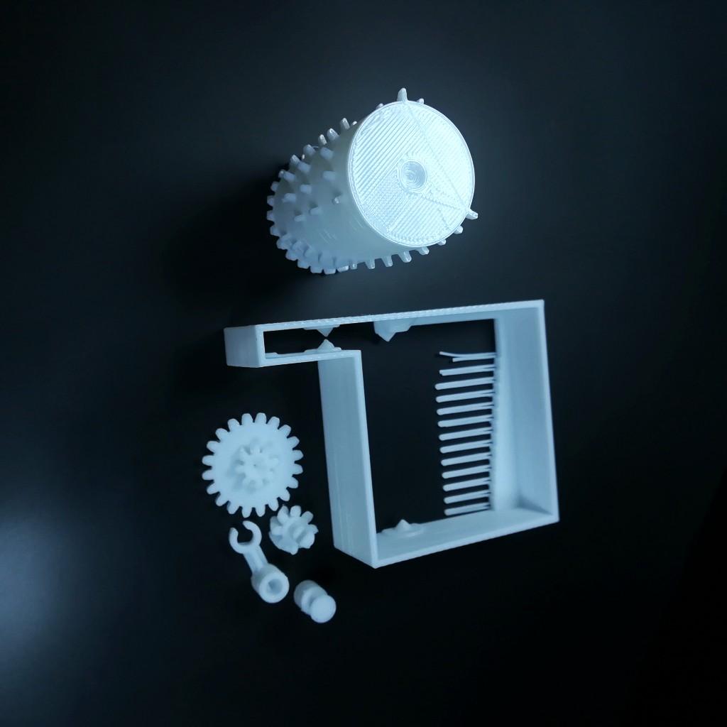 3D Printable music BOX by Clay Bloomfield