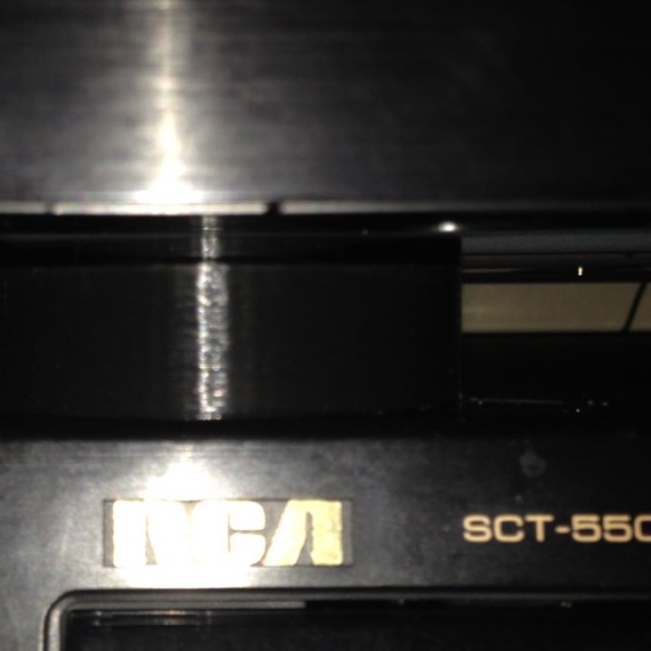 3D Printable stereo receiver foot base by Daniel Lopez