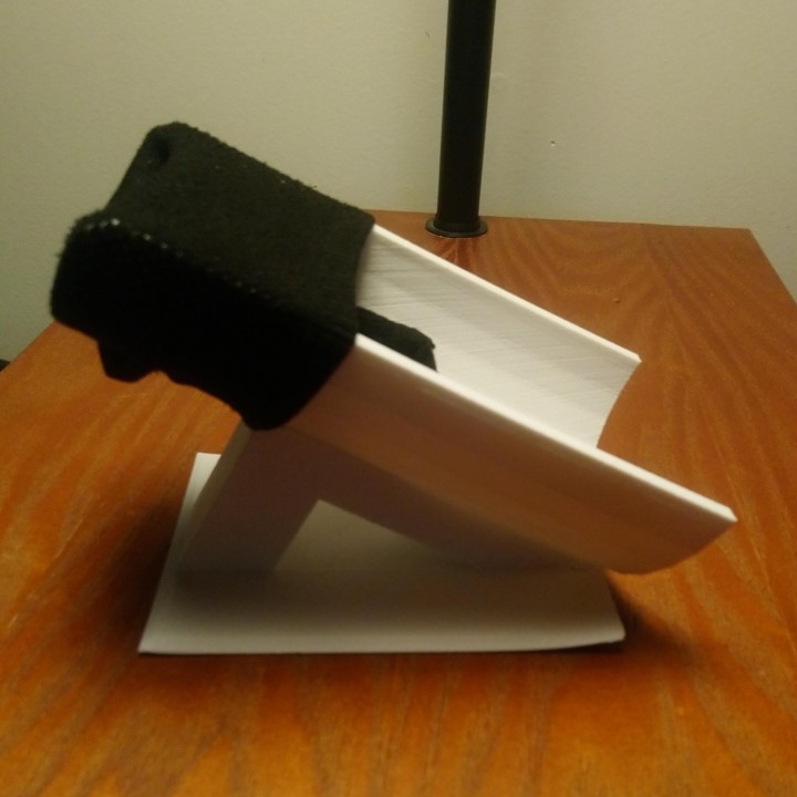 3D Printable Sock Assist by Emily Weidensee