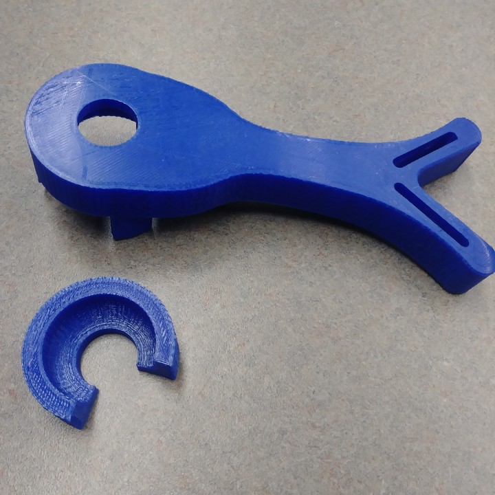 3D Printable Doorknob Extender by Reis Jones