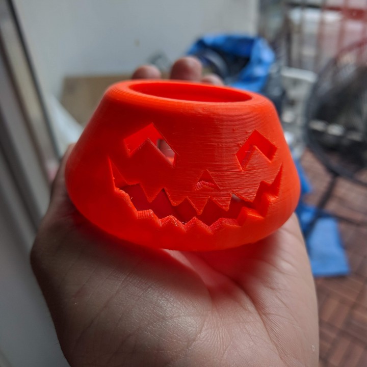 3D Printable Cheeky Pumpkin by Erika Heidi