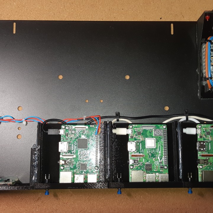 3D Printable Raspberry PI3 Cluster Rack 19 by Julian