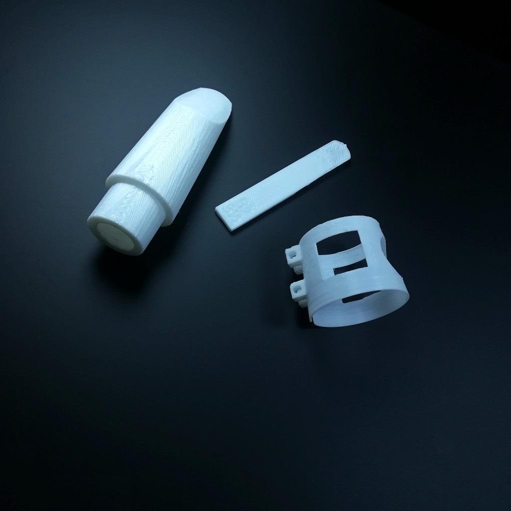3D Printable clareinet mouthpiece w/reed by Hunter Michaelson