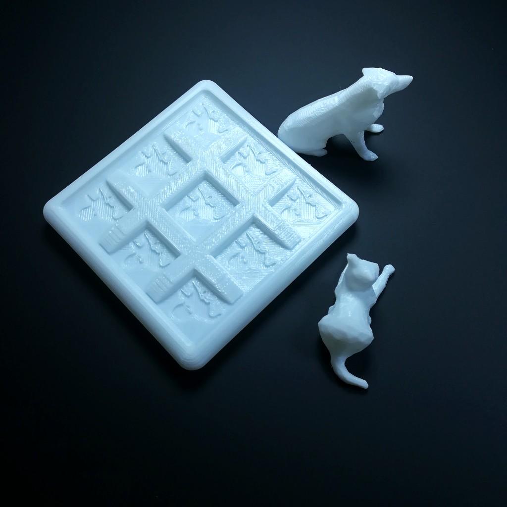 3D Printable Tic-Tac-Toe - With Playing Shapes by Parth Amit Chougule