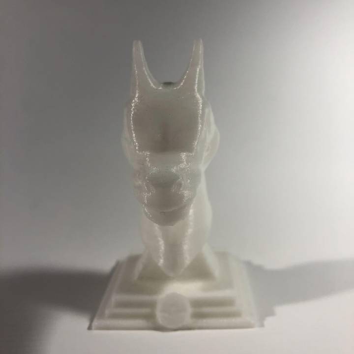 3D Printable Charizard Trophy by Carlos Villarreal