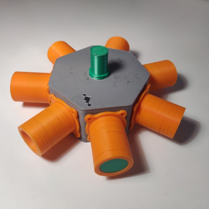 3D Printable Star Radial Engine by Adrian Fernandez