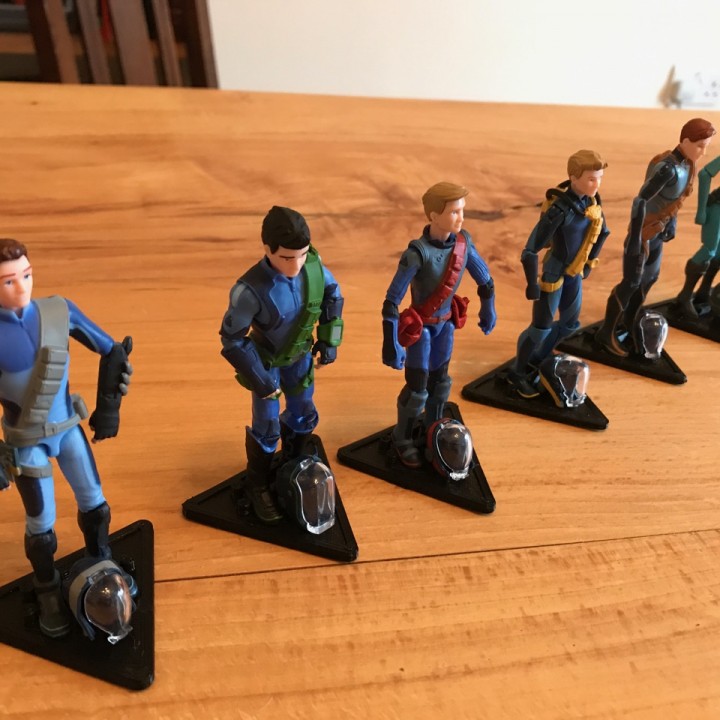 3D Printable Action Figure Baseplate Stand by Chris Kellett