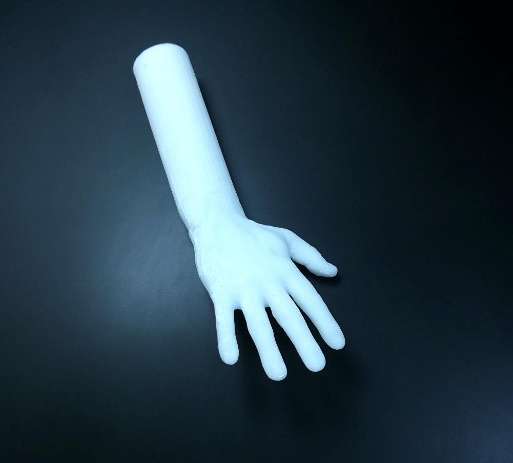 3D Printable Lego Hand by Wiley Frank