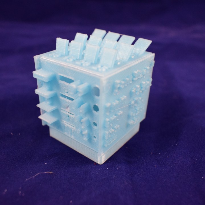 3D Printable Folding Box Printer Calibration Cube by Tanya Wiesner