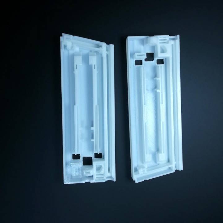 3D Printable mag for 3D printed airsoft gun long version by Pam Blaedow