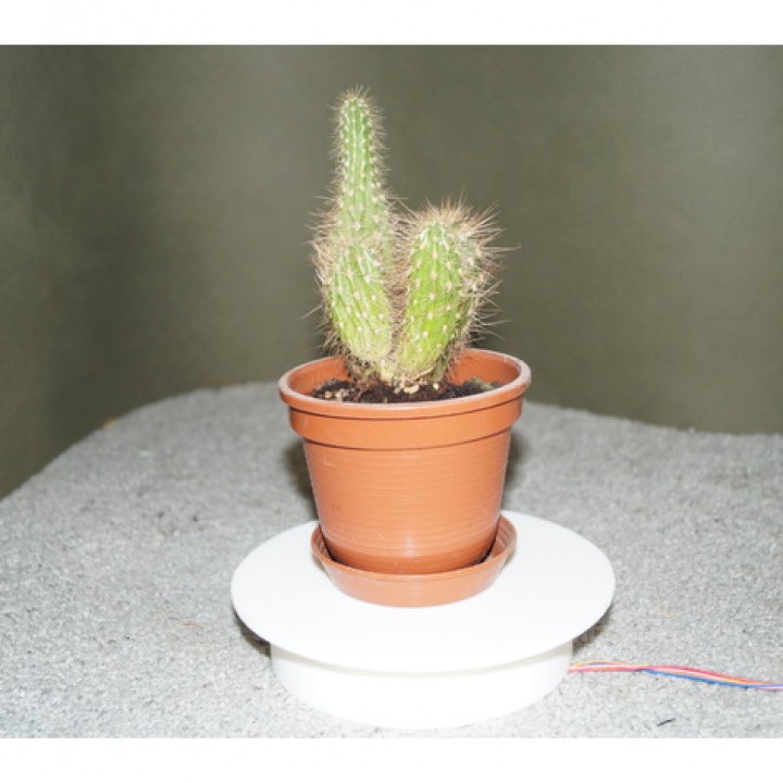 3D Printable Motorized spinning platform with stepper 28BYJ-48 by Plamen