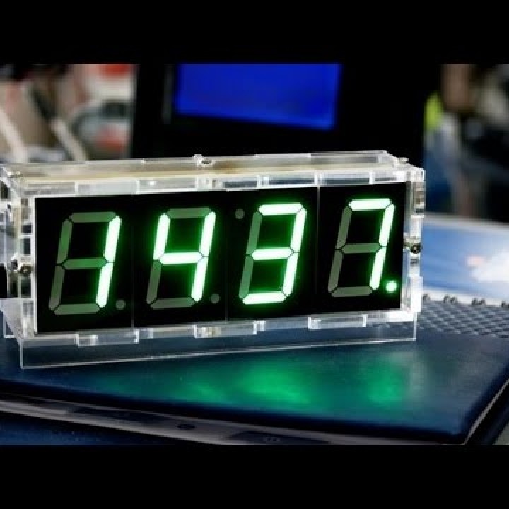 3D Printable Clock Stand+Cover by Alain