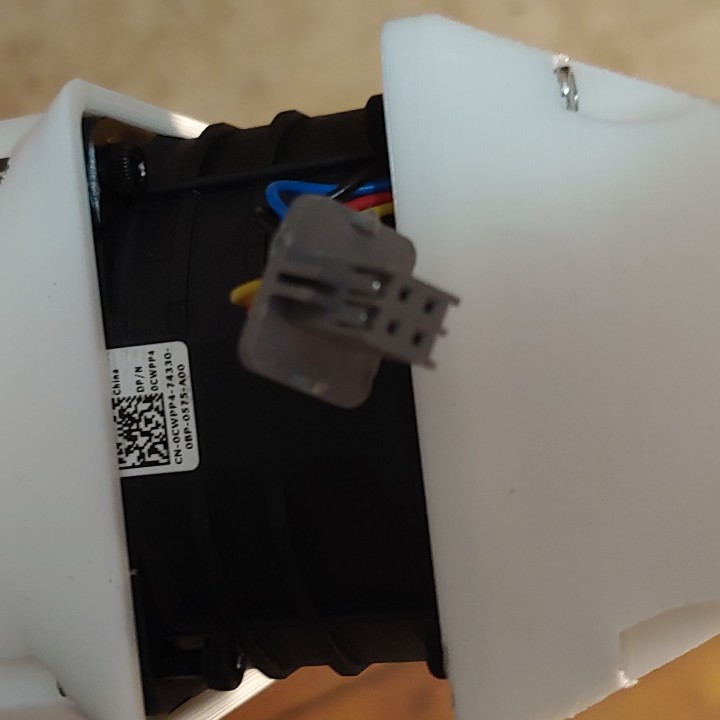 3D Printable Server Fan Connector by joaquin