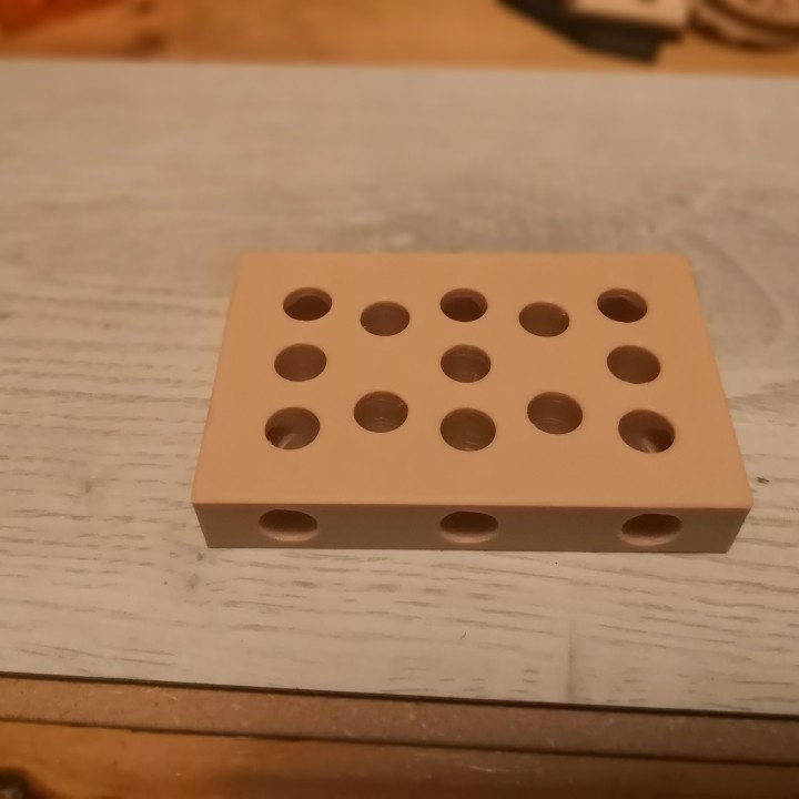 3D Printable Building Block for Brio Builder system by Micke Lindholm