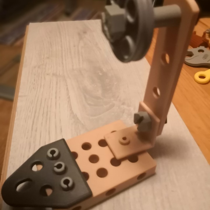 3D Printable Building Block for Brio Builder system by Micke Lindholm