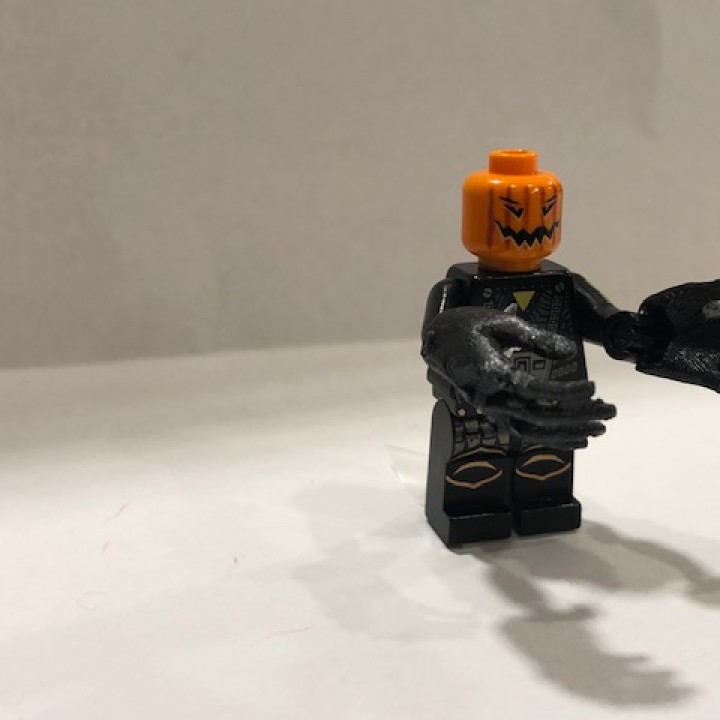 3D Printable Realistic LEGO hands by Griffin Haydon