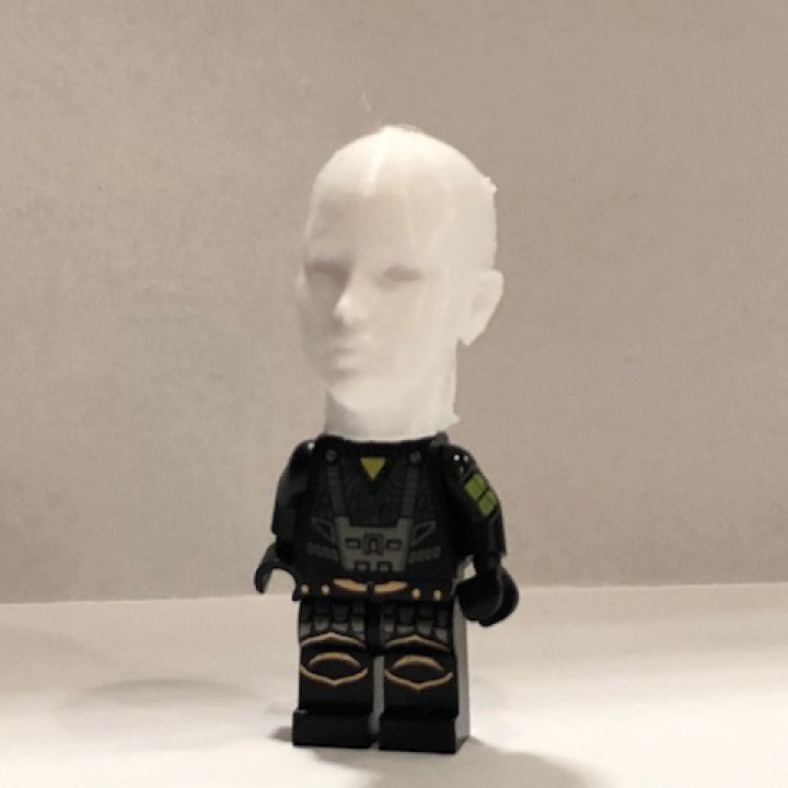 3D Printable Realistic LEGO head by Griffin Haydon