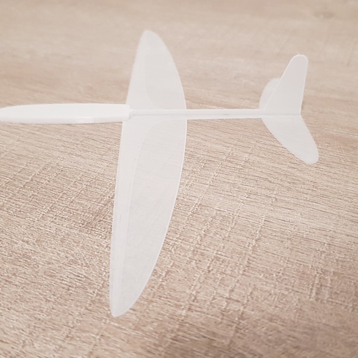 3D Printable Mini glider by Marin Sangouard