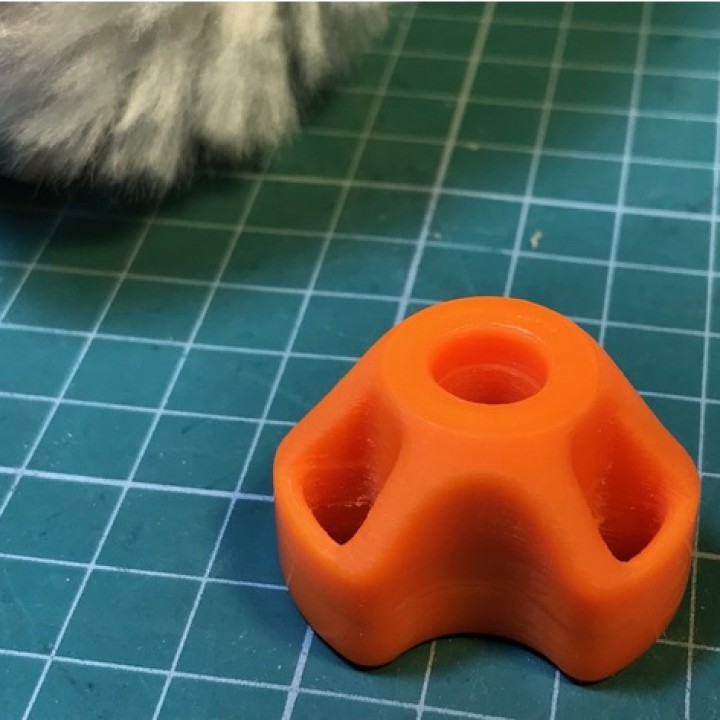 3D Printable Knob for nuts M8 by Valera Perinski