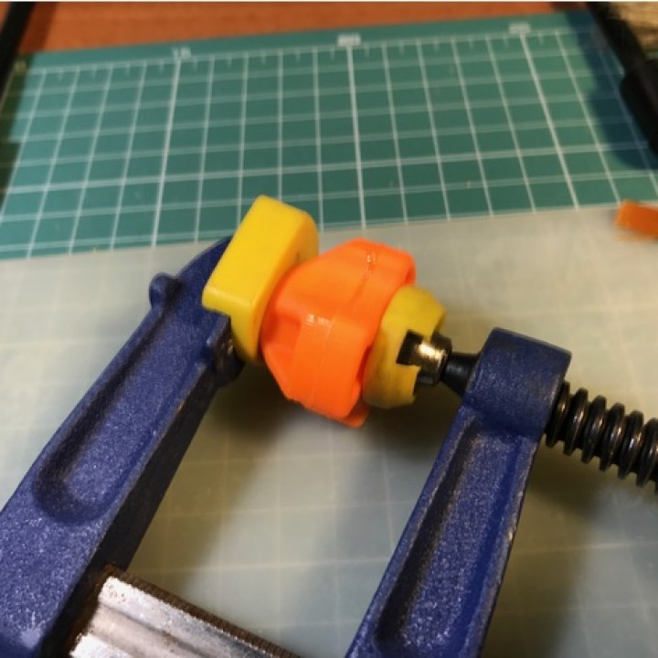 3D Printable Knob for nuts M8 by Valera Perinski