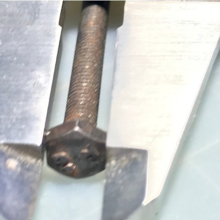 3D Printable Knob Bolt M4 by Valera Perinski