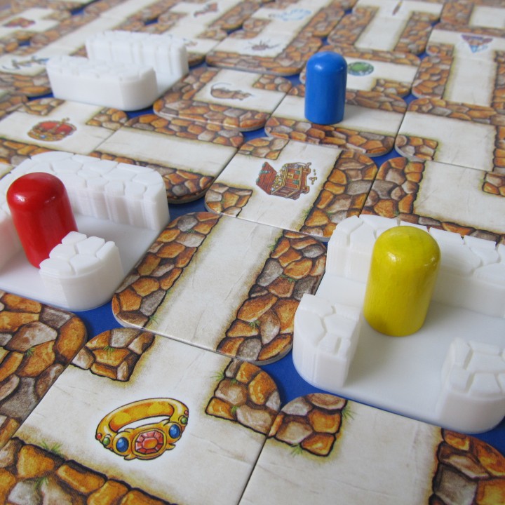 3D Printable The aMAZEing Labyrinth Tiles by inProgressDesigns