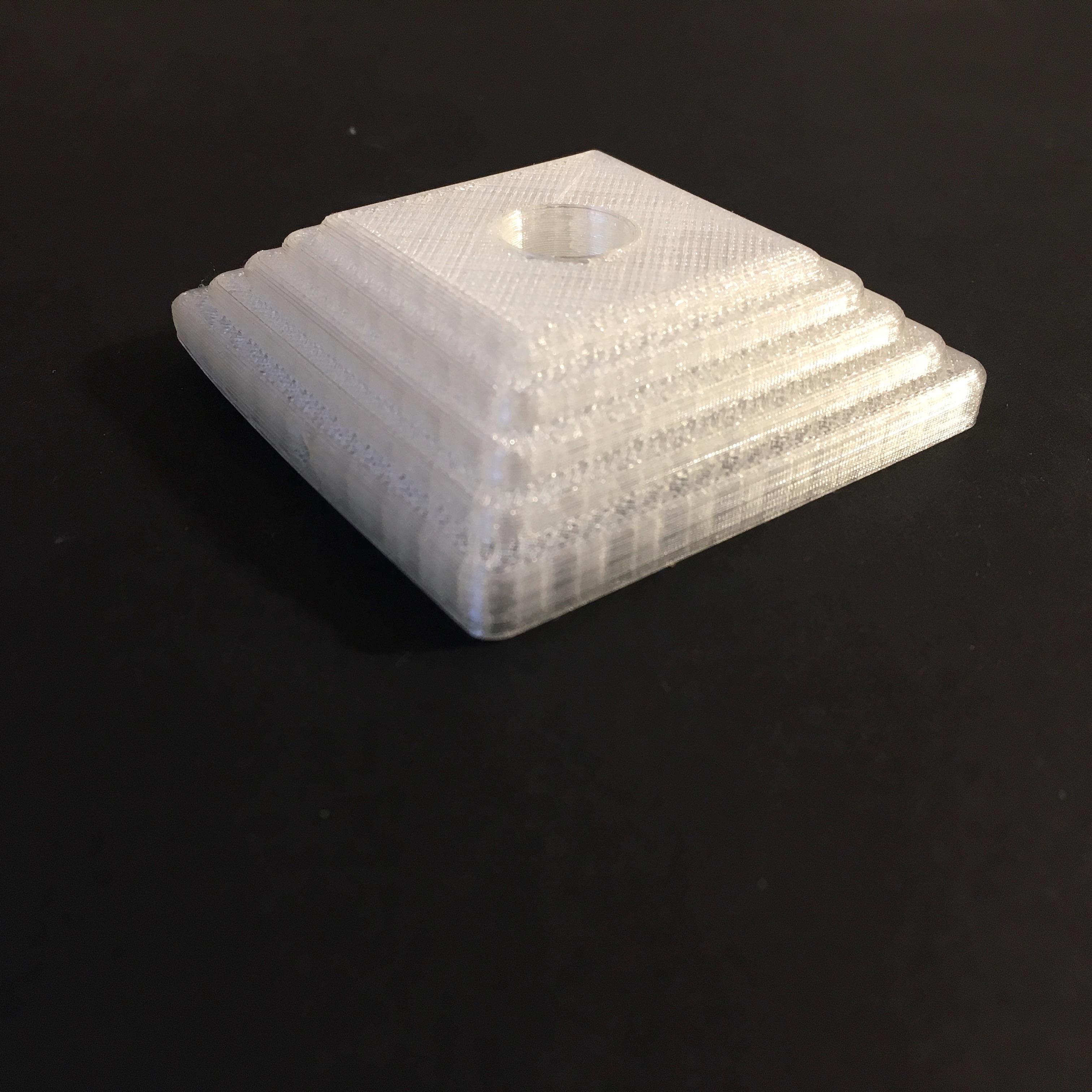 3D Printable lamp base by Marco Garripoli