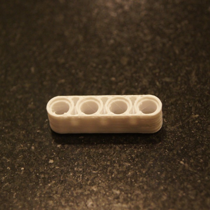 3D Printable 4x1 Lego Technic Liftarm by Drew Pang