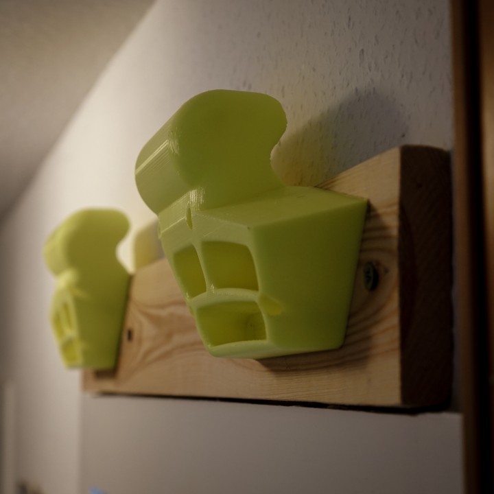 3D Printable Climbing Trainer Hangboard by David Klem