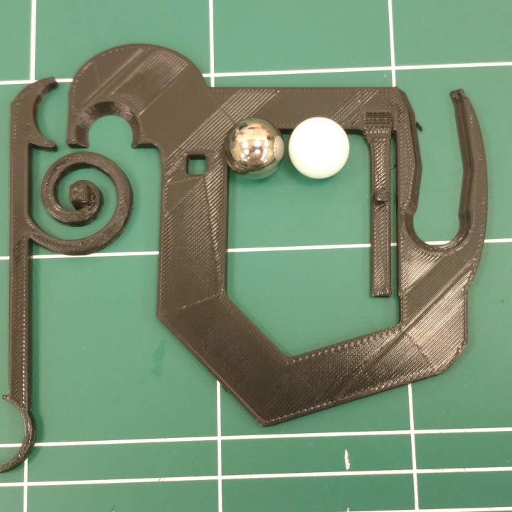 3D Printable Drop & Throw by Benny Klingman