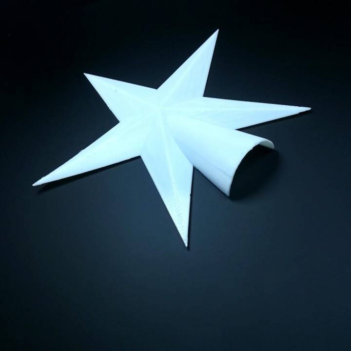 3D Printable Christmas Tree Topper by Albin