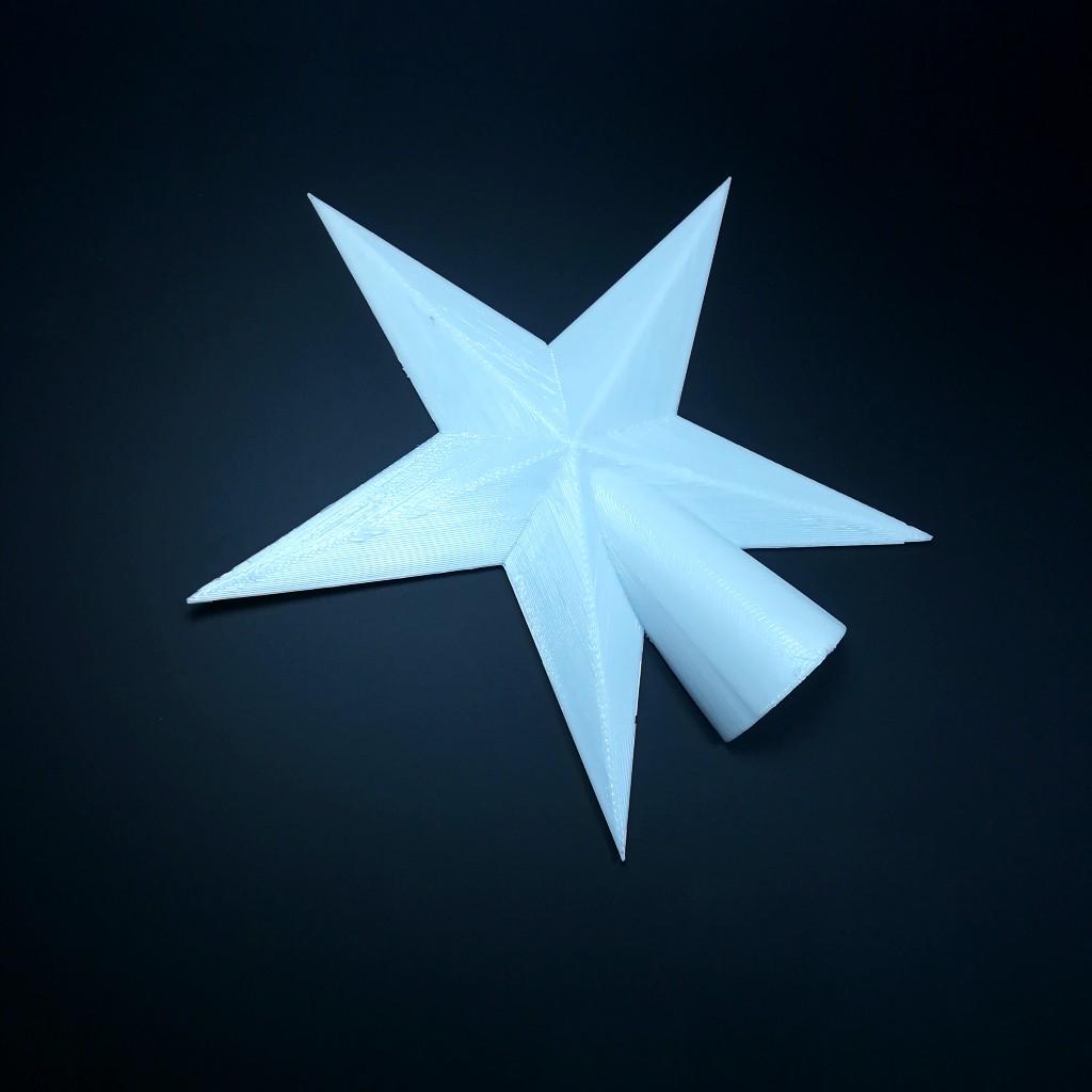 3D Printable Christmas Tree Topper by Albin