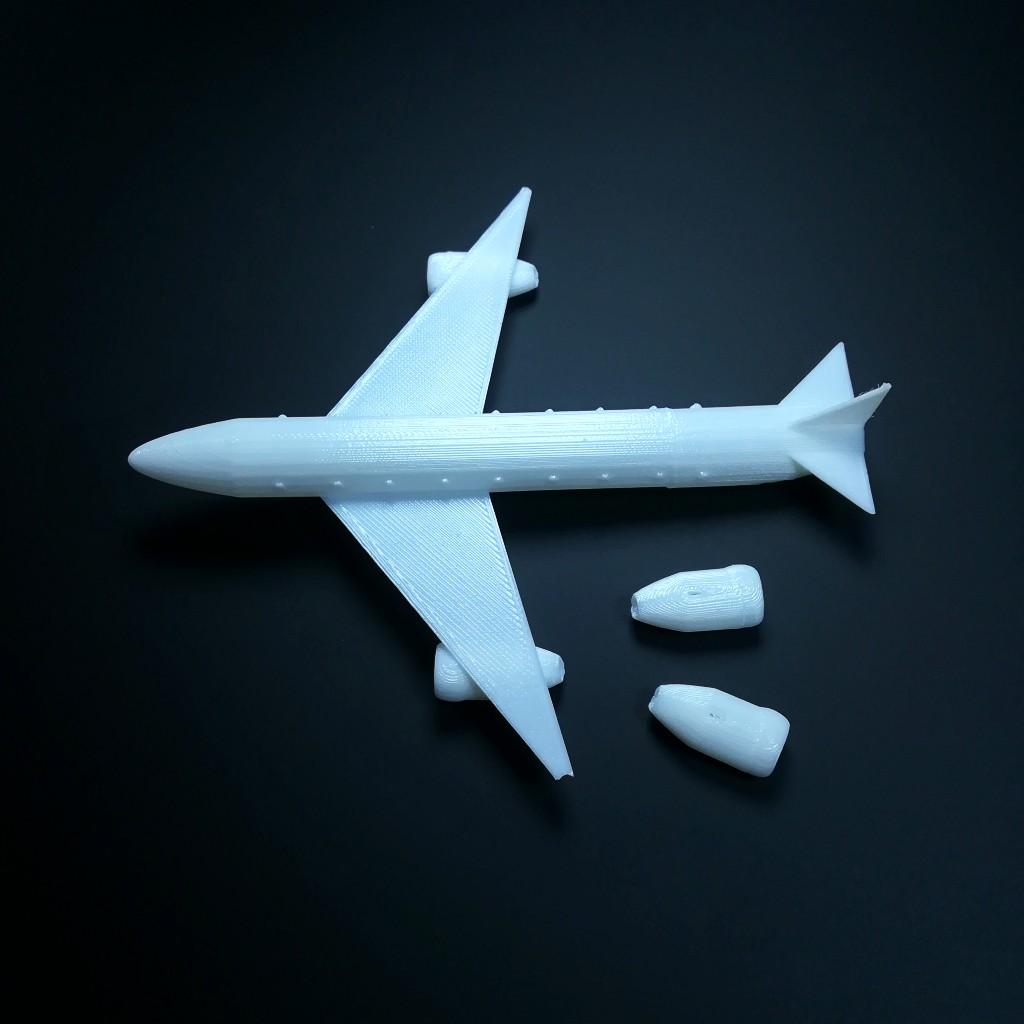 3D Printable Plane by Oliver eielson