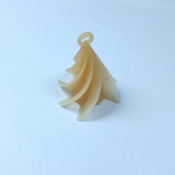 3D Printable twisted tree by joachim lashutka