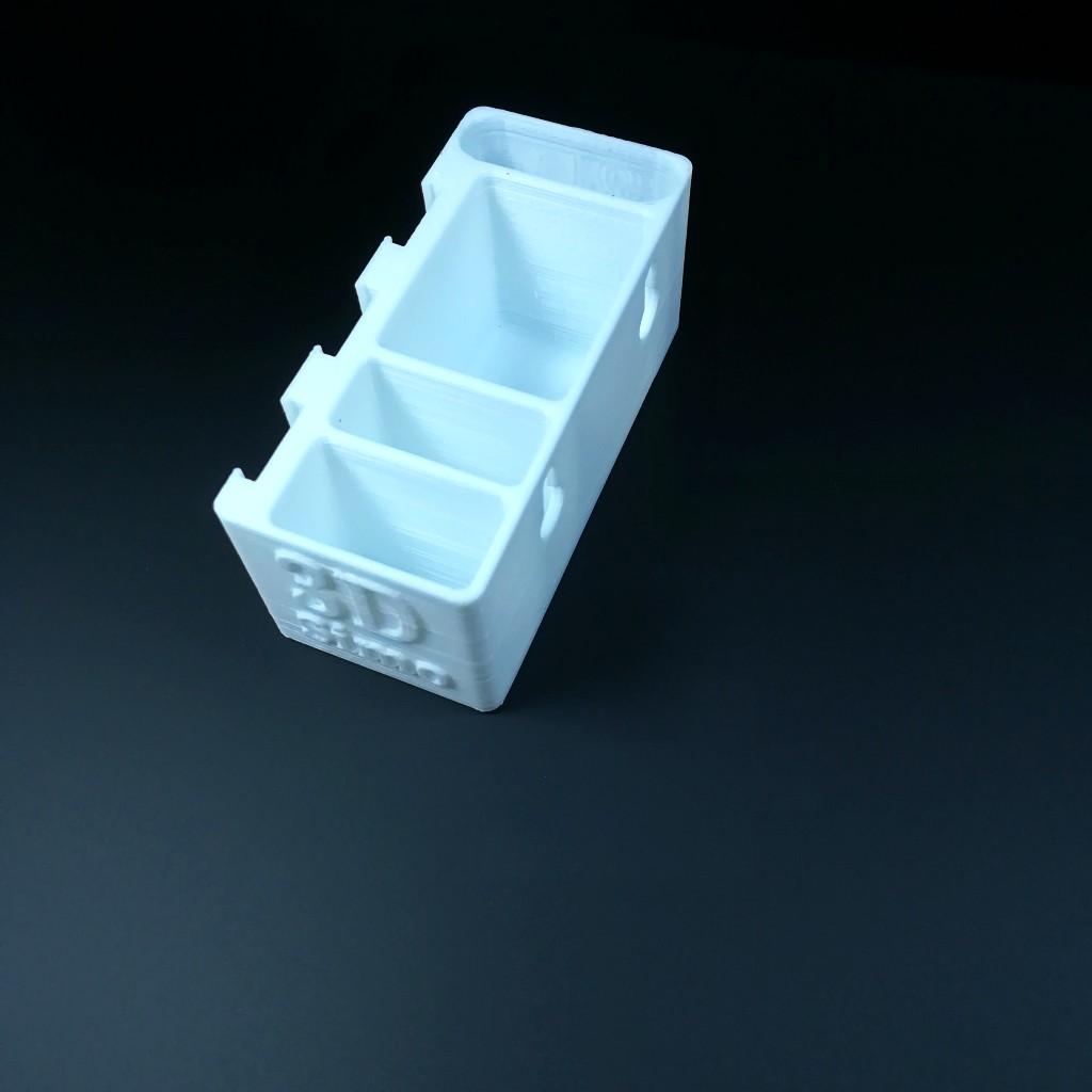 3D Printable 3D Simo mini 2 on the wall by Dusan Wolak