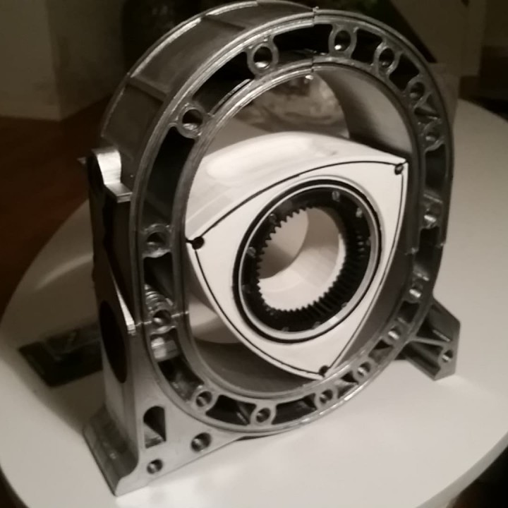 3D Printable Wankel Engine Block by Viktor Gustafsson