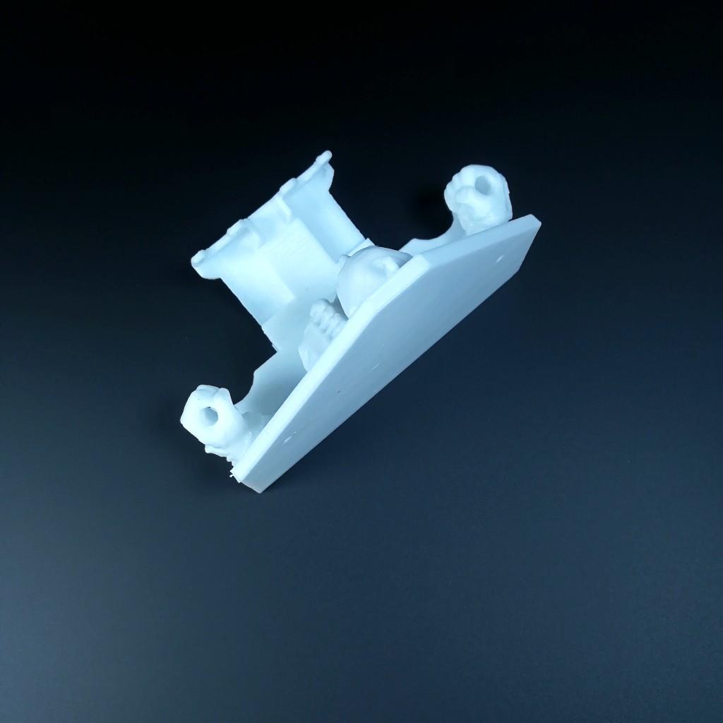 3D Printable HUTINPlayStation 4 (PS4) Controller Wall Mounts by peter