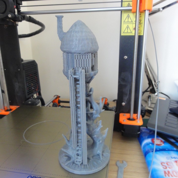 3D Printable A tree house by BlueBoxGoblin