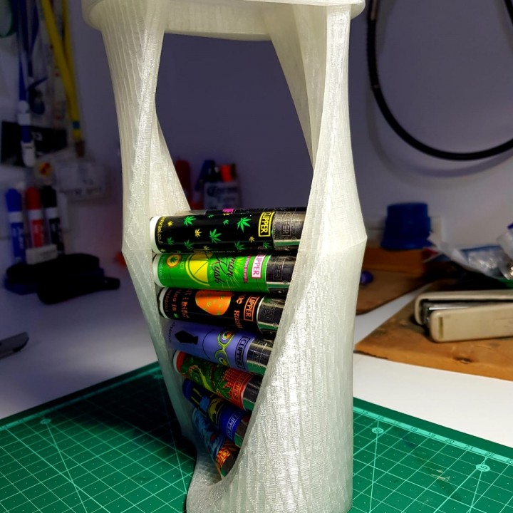 3D Printable Double helix Clippers display 2.0 by bar spielberg