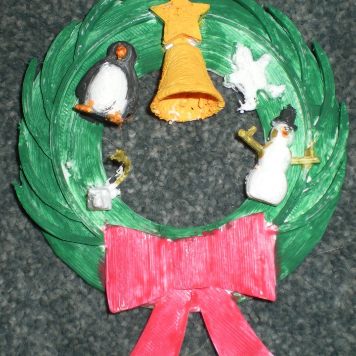 3D Printable Christmas Wreath by Hunter G.