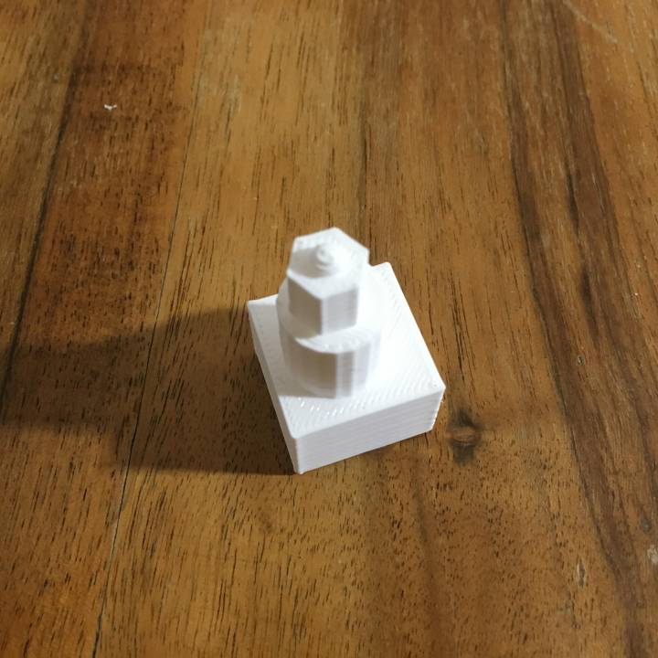 3D Printable tall tower of shapes by Luke Runyan