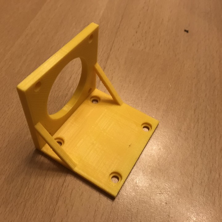3D Printable Motor-Holder by Thomas