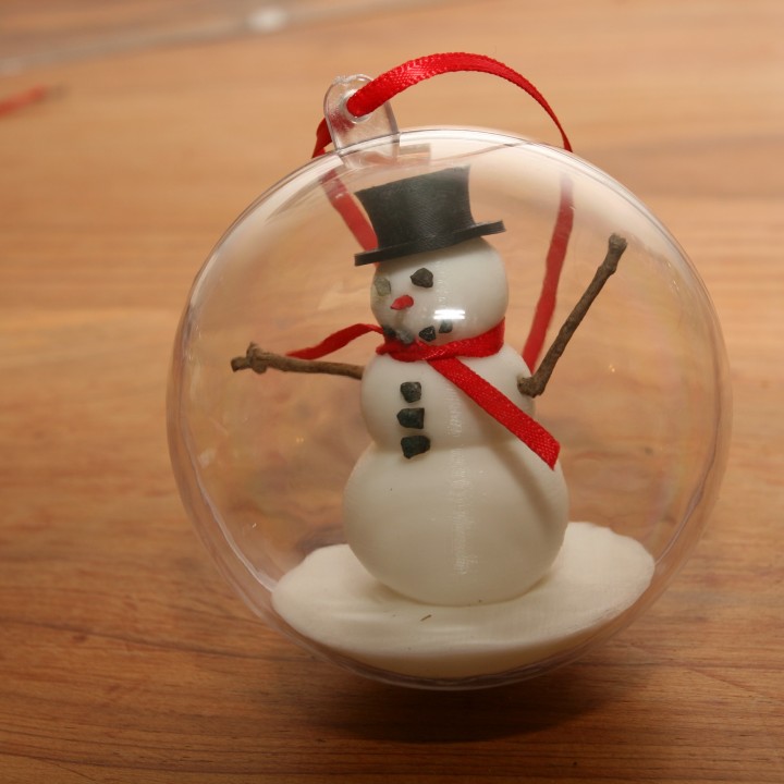 3D Printable Snowman in a Bauble by Jason Suter